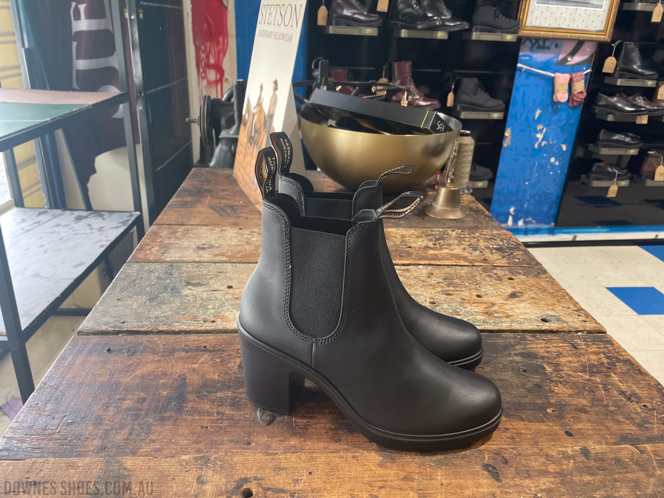 Blundstone 2365 Black Heeled Chelsea Boots — Downes